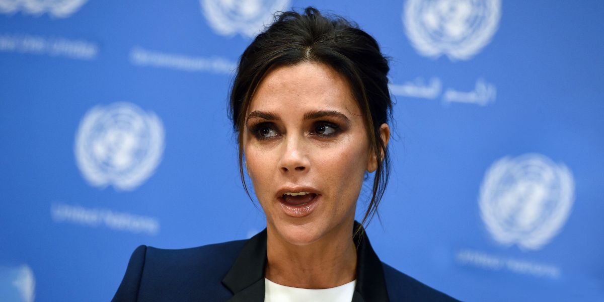 Harper Beckham Joins Mom Victoria at Her Premiere and Wows Fans with ...