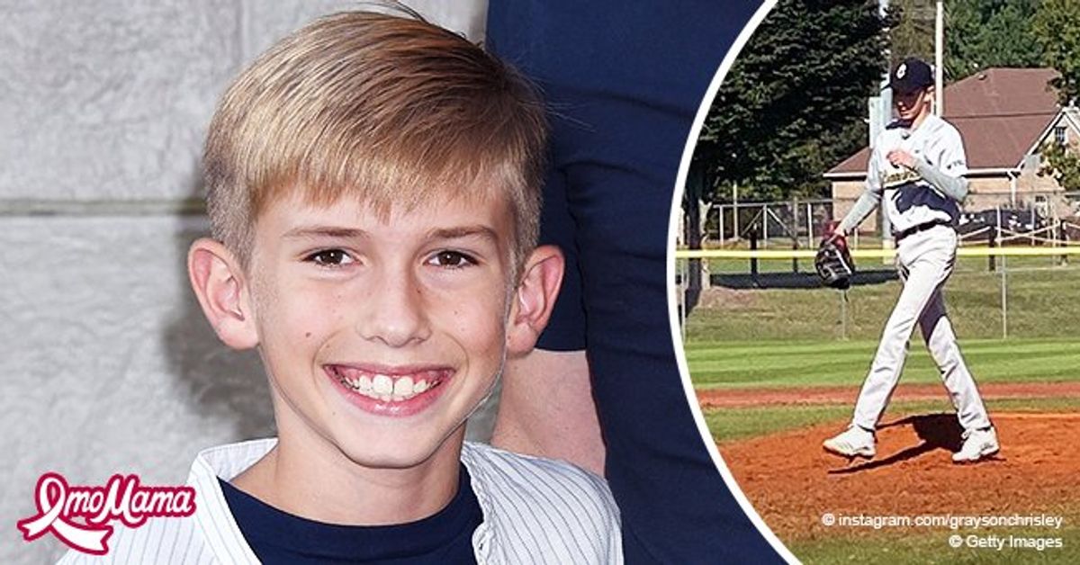 Todd Chrisley's Son Grayson Plays Baseball in New Photos and Fans Say ...