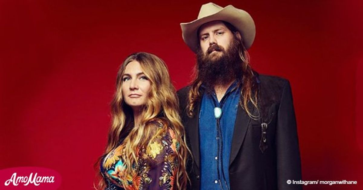 Chris Stapleton and wife Morgane share an adorable picture of their ...