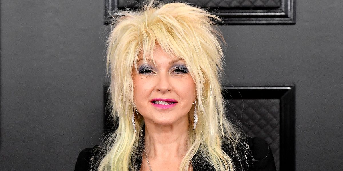 'Who Picked That Outfit?': Users React to 71-Year-Old Cyndi Lauper's ...