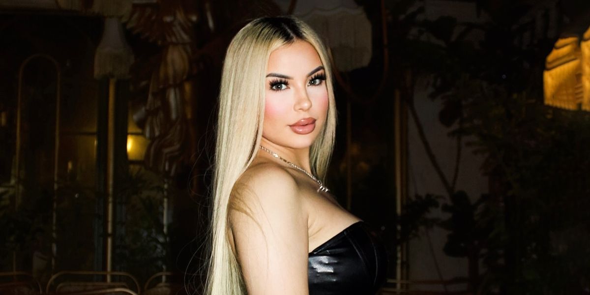 22-Year-Old Singer Delarosa Killed in Los Angeles — Details