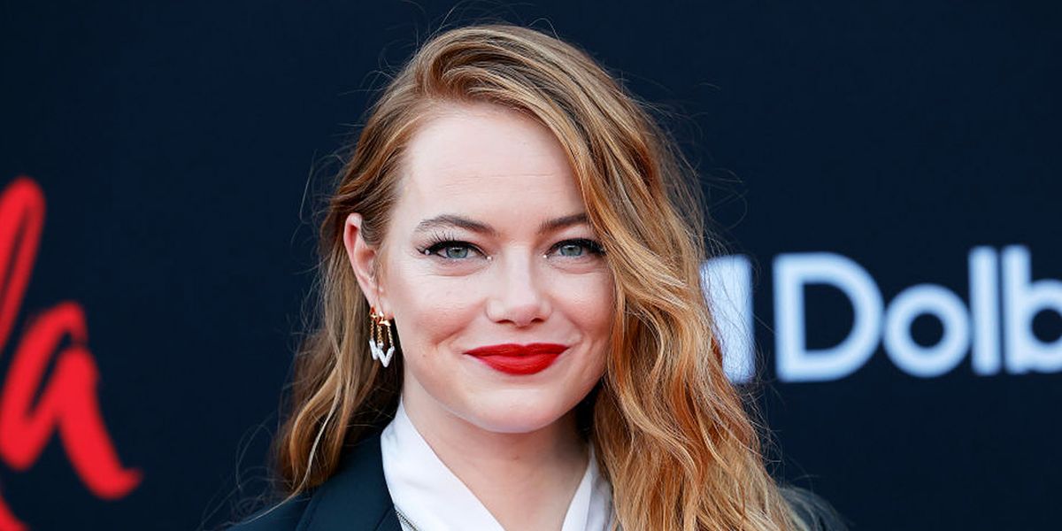 Emma Stone Turns Heads with Paris Fashion Week Look