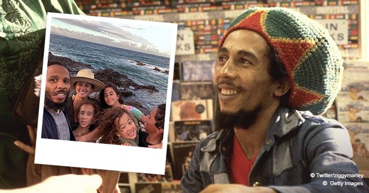 Bob Marley's Son Ziggy and His Whole Family Pose by the Sea in a ...