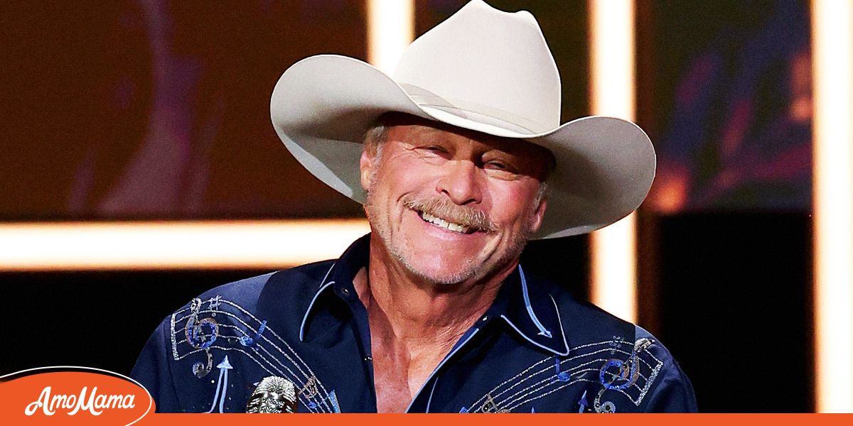 Alan Jackson’s Siblings: The Singer Has 4 Older Sisters