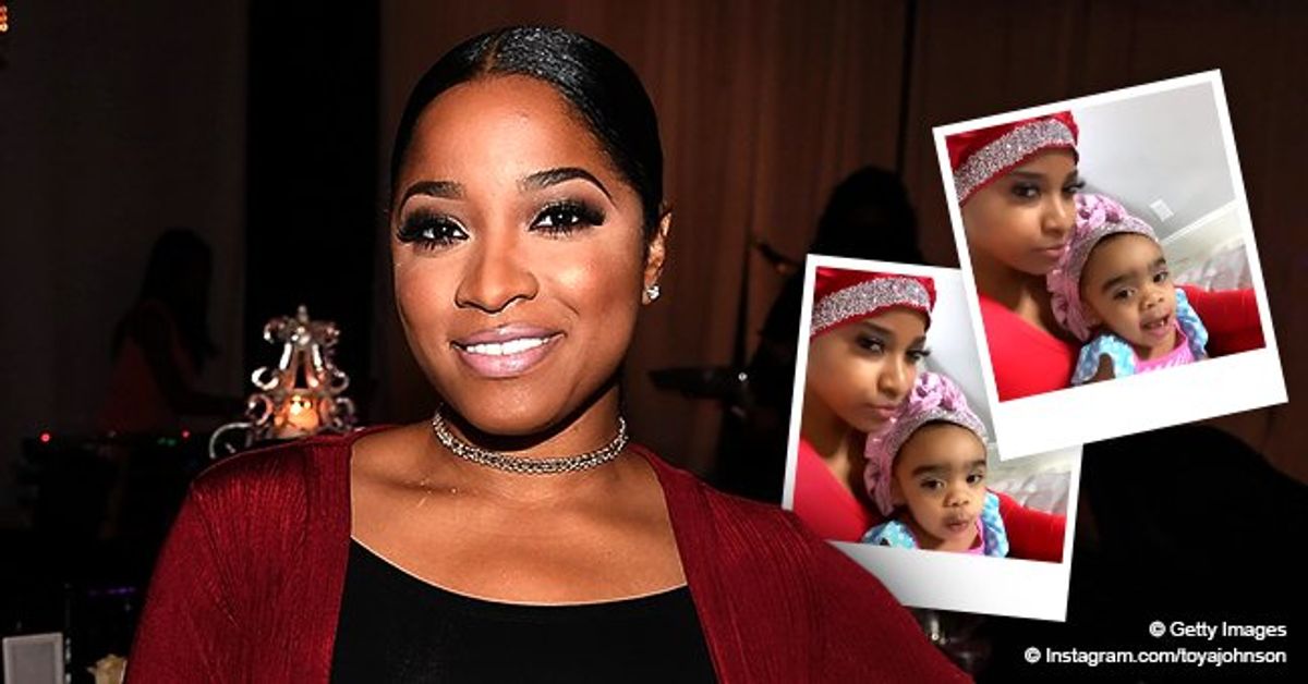 Toya Wright & 2-Year-Old Daughter Reign Watch Cartoon Together Wearing ...