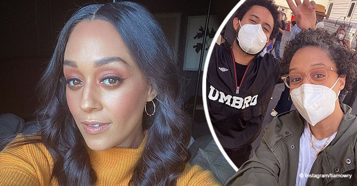 Tia Mowry Poses with Her Look-Alike Brother Tahj & Looks Cool Makeup ...