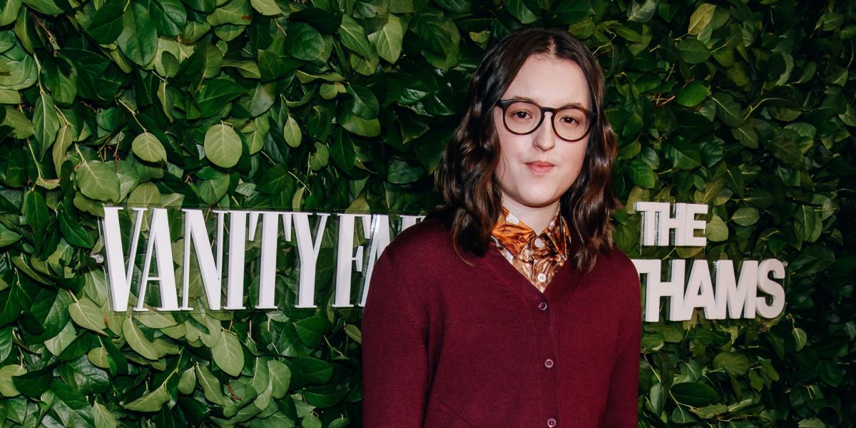Bella Ramsey's Outfit at the 2026 Golden Globes Sparks Heated ...