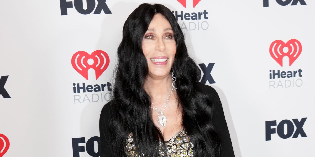 Cher’s Appearance with Short Blonde Hair in 78th Birthday Video Earns ...