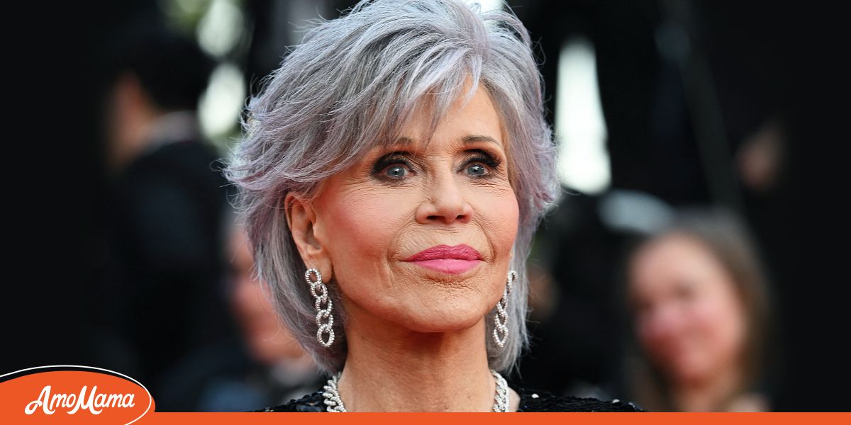 Jane Fonda, 85, Highlights Her Curves in Figure-Hugging Sequined Outfit ...