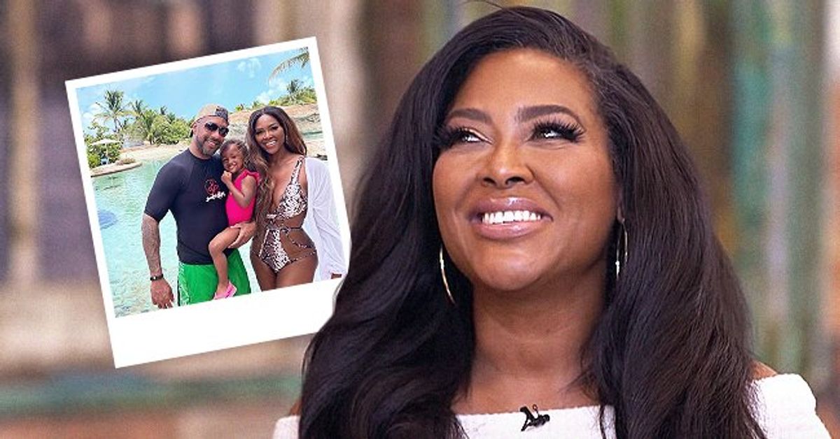 Kenya Moore Stuns in Snake-Print Swimsuit Posing with Her Estranged ...