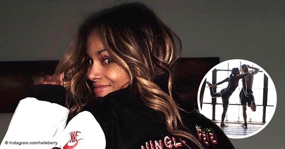 Halle Berry Flaunts Toned Physique in Yoga Crop Top & Pants While ...
