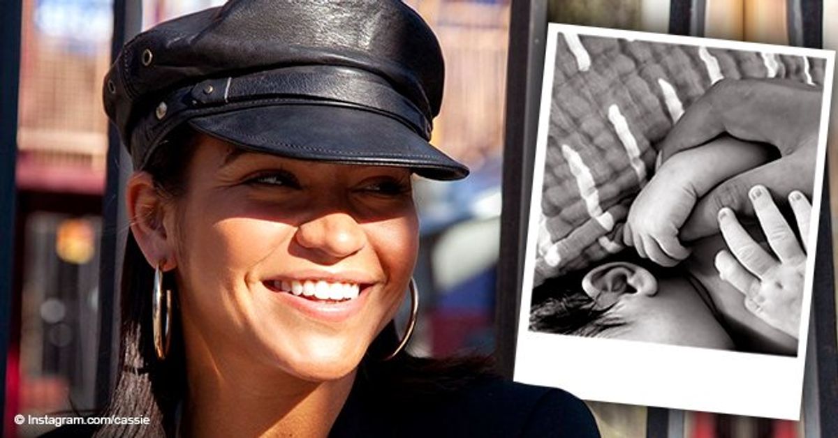 Cassie Shares First Picture of Her Newborn Daughter Frankie 5 Days ...