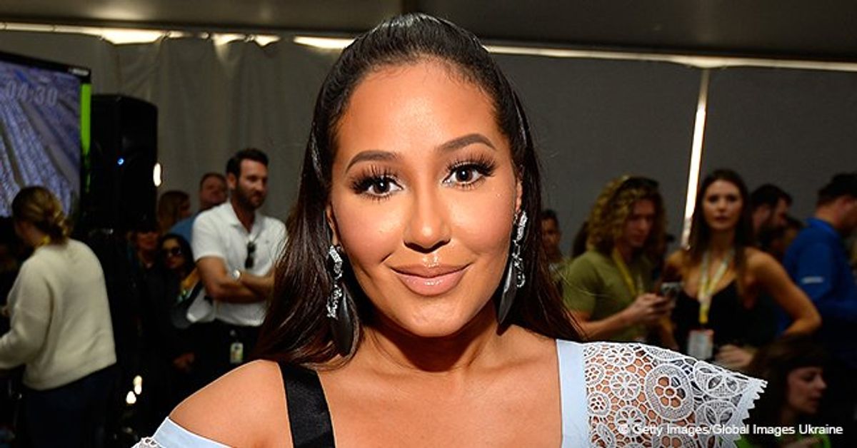 Adrienne Houghton's Rendition of the National Anthem at NASCAR Fontana ...