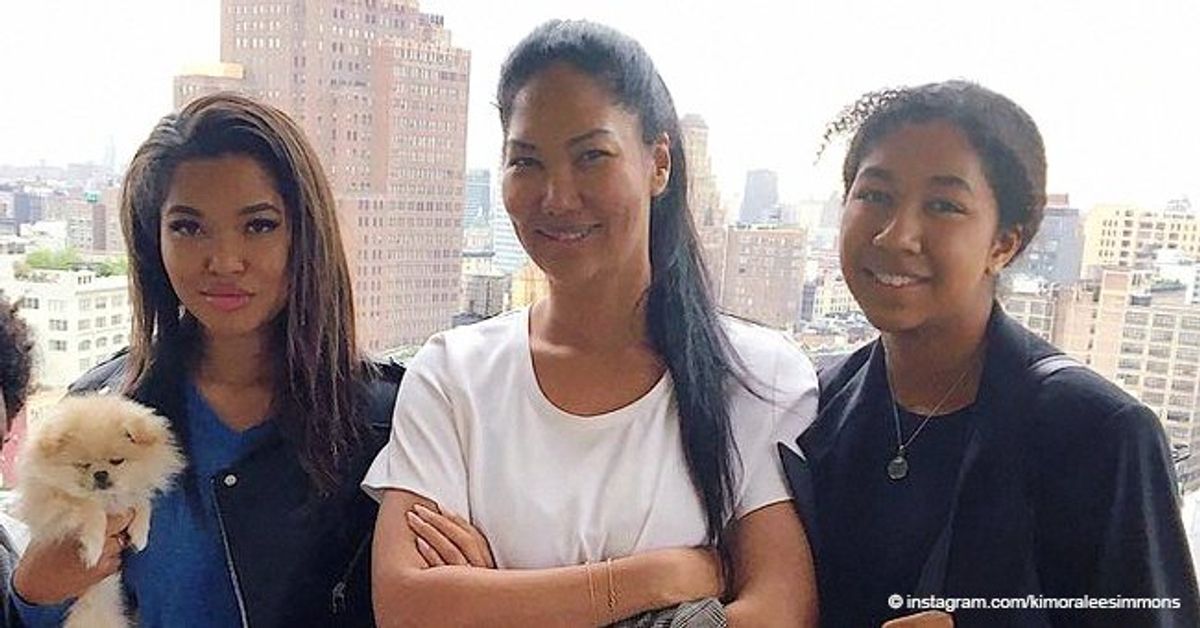 Kimora Lee Simmons Daughter Aoki Exposes Her Cleavage In An Unbuttoned
