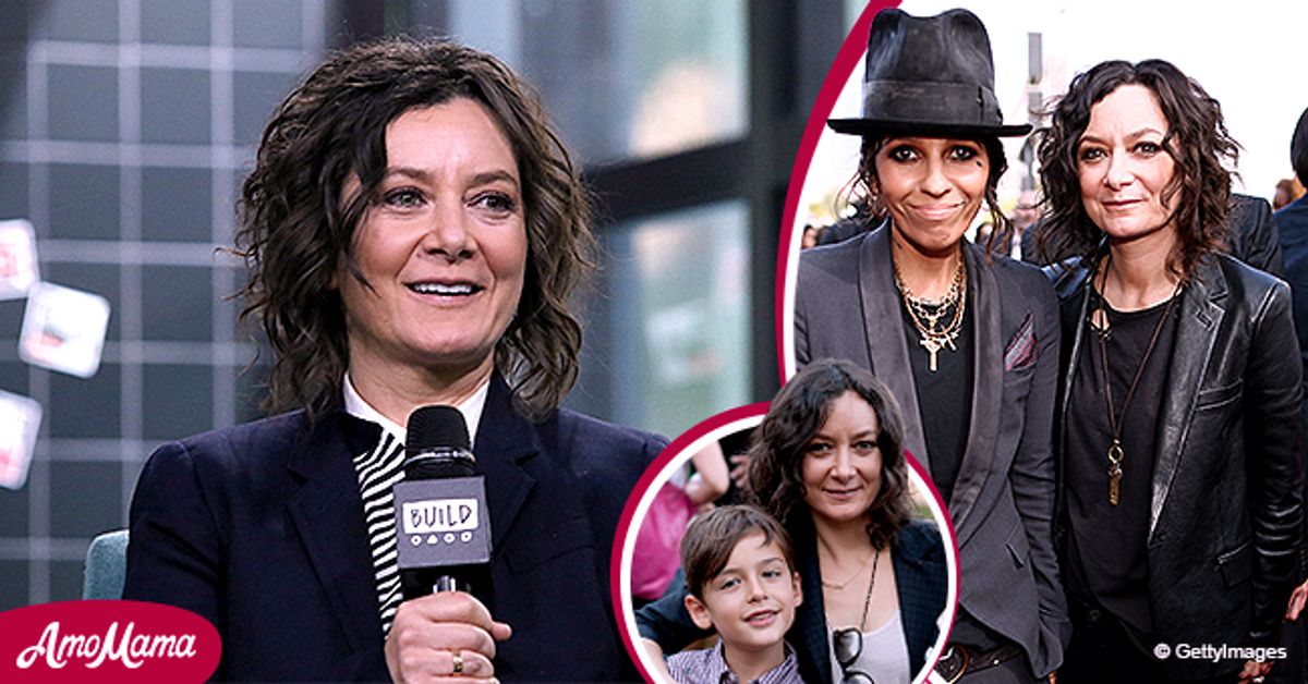 Take a Peek into Sara Gilbert's Life with Her Wife Linda Perry and ...
