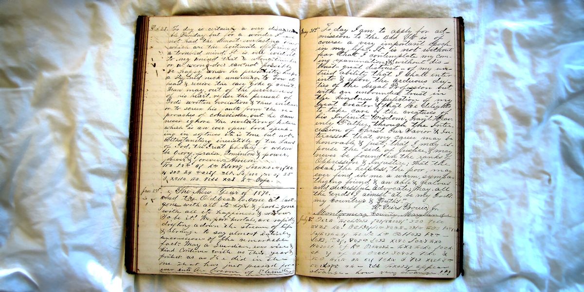 My Snooping Stepmom Read My Diary and Exposed My Secret in Front of My ...