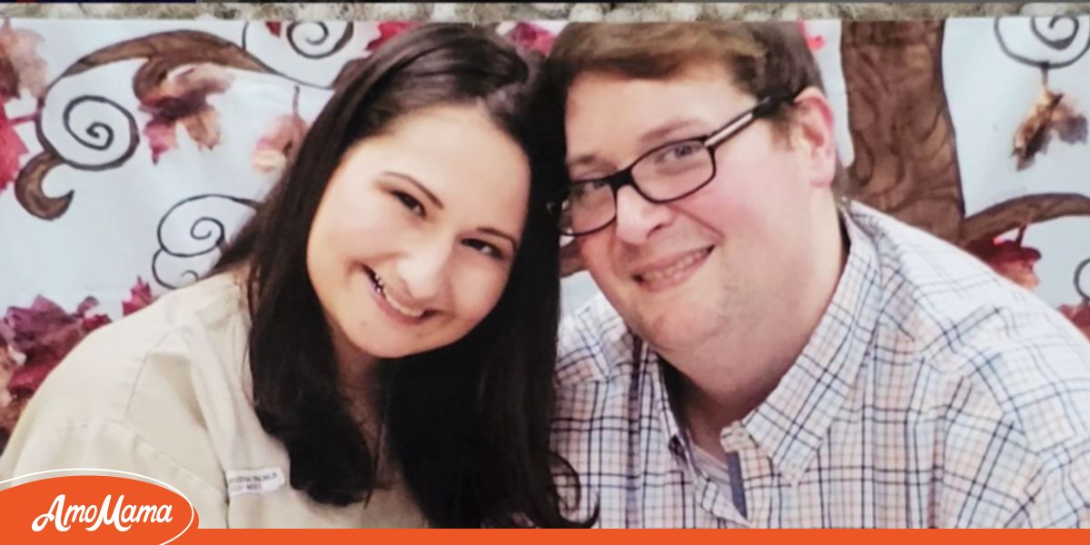 Gypsy Rose Blanchard Shows Gold Wedding Band with Large Stone That She ...