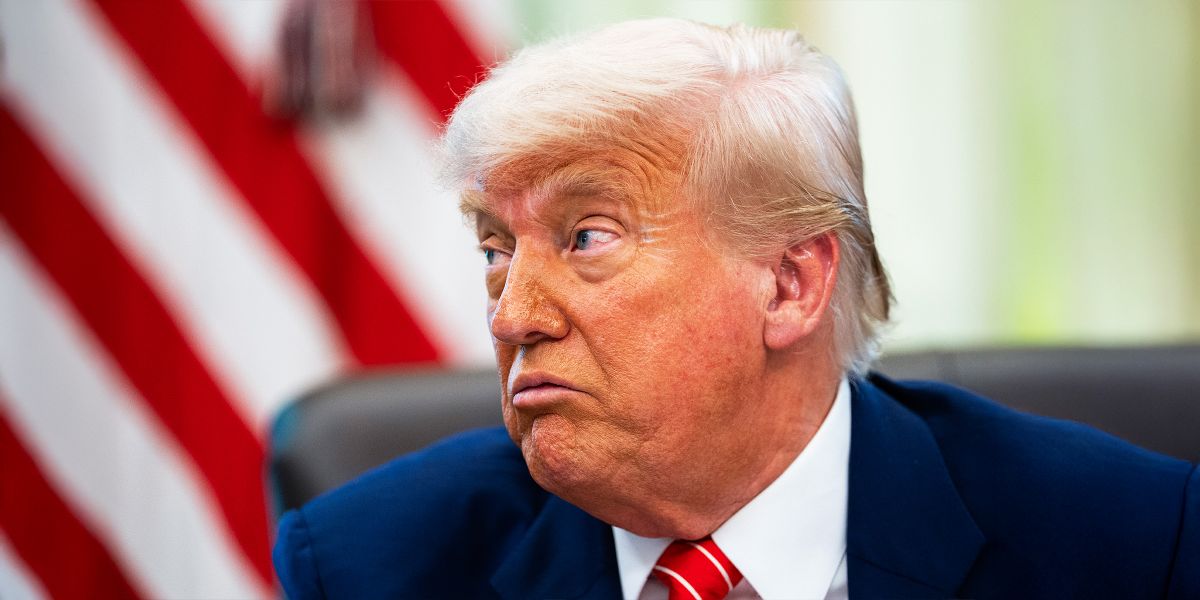 4 Times Donald Trump Was Spotted Golfing Without Alleged Makeup – Head ...