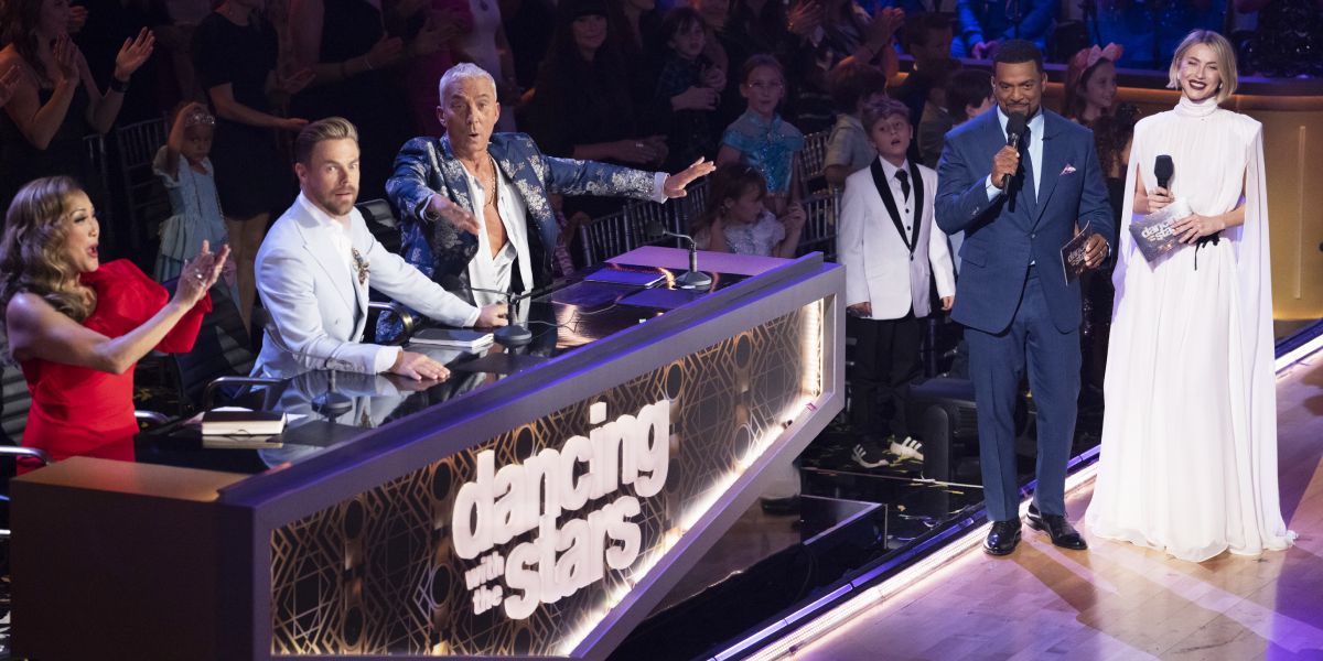 Viewers Slam 'DWTS' Judges After Joey Graziadei & Jenna Johnson's Samba – Here's Why