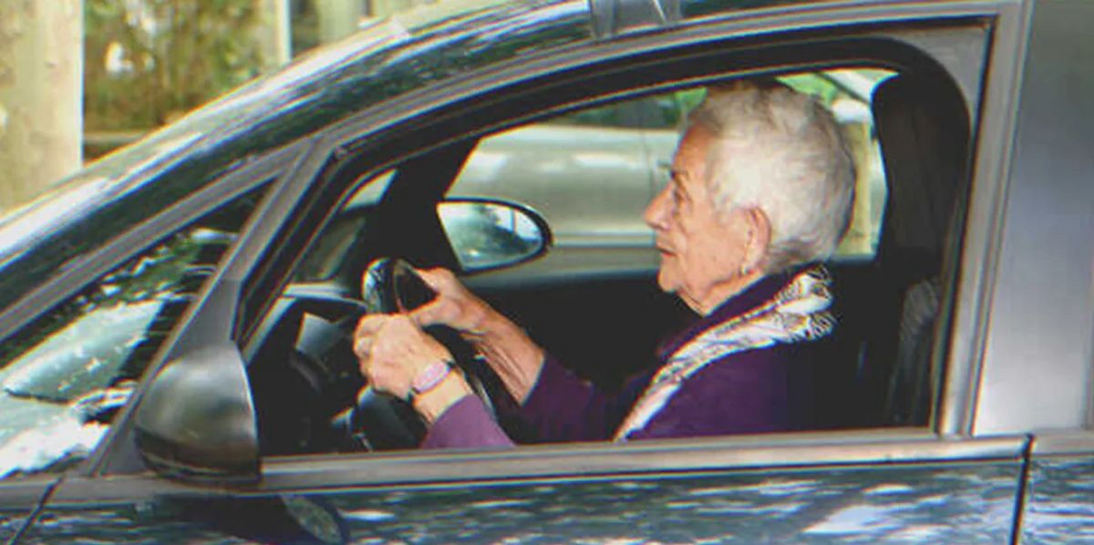 Teens Mock Old Lady in Driving School until They Realize She’s There ...