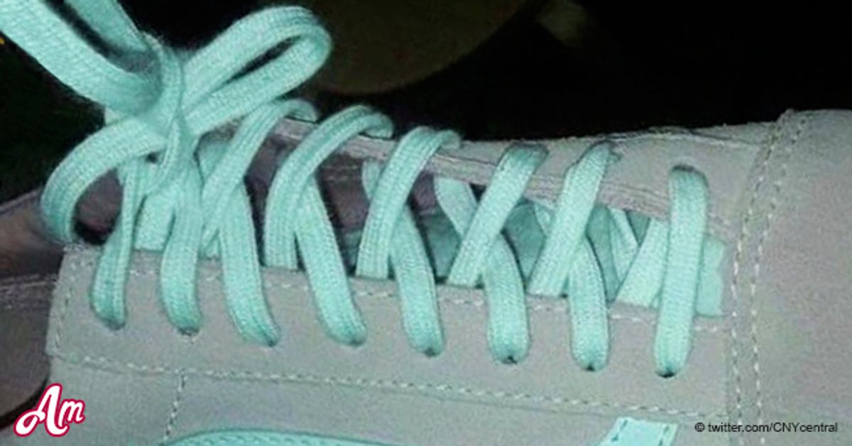 Optical Illusion Sparks a Great Color Debate: What Color Are These ...