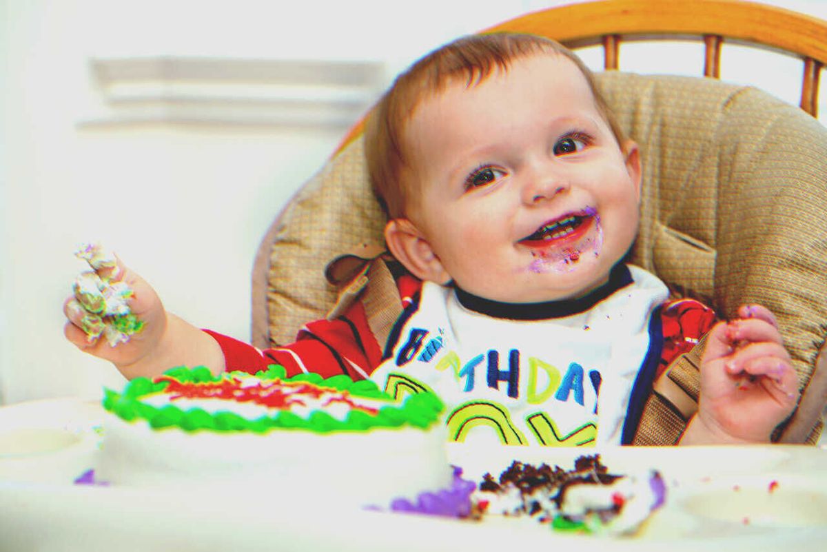 Cop Gets Poisoned Cake for B-Day, Little Son Eats a Slice and Lands in ...