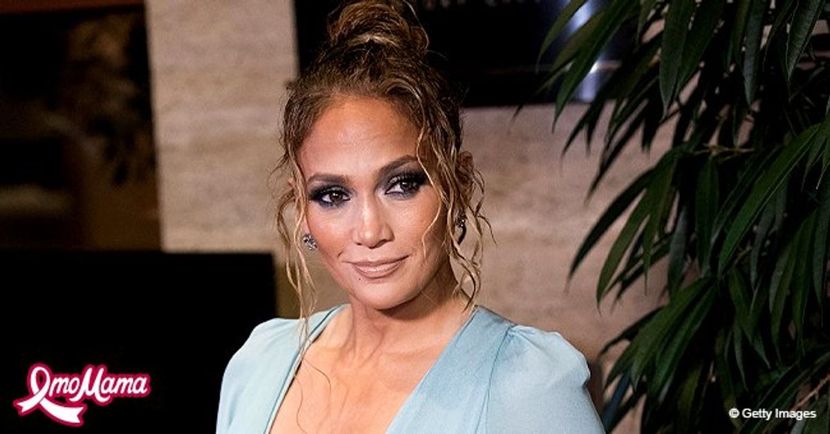 See J Lo, 51, Flaunt Her Incredible Age-Defying Body in a White Knitted ...