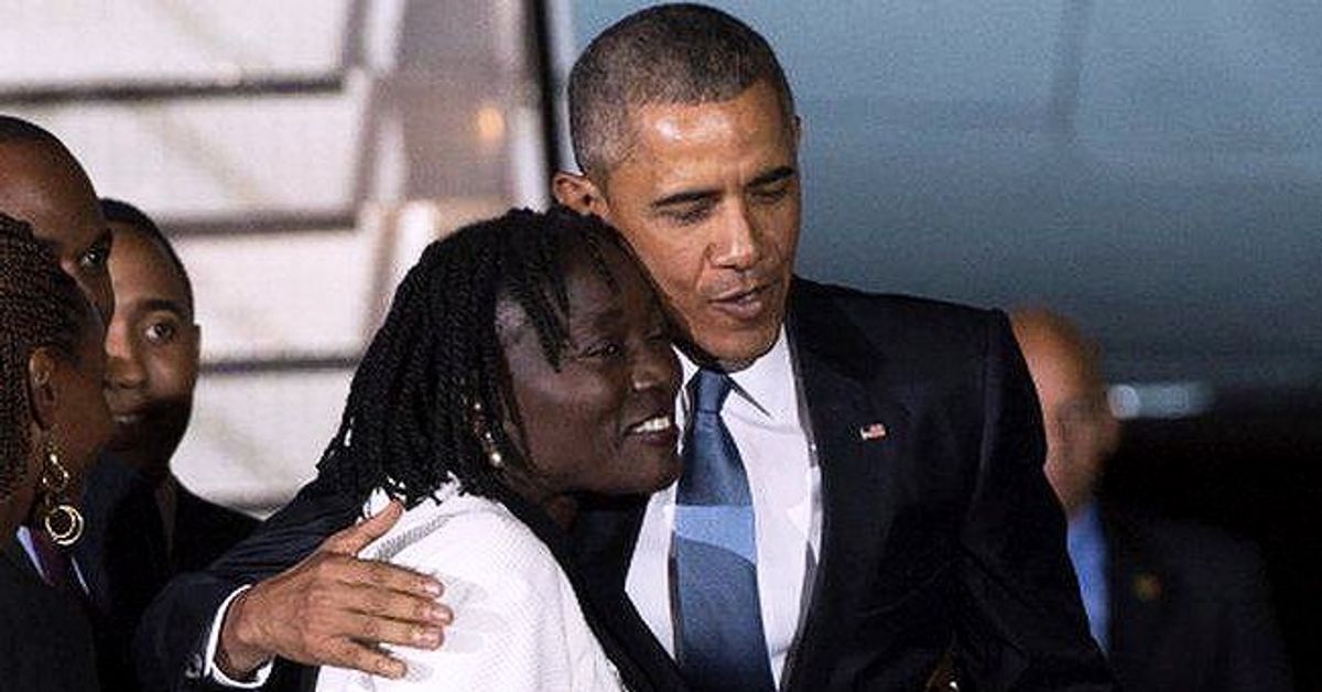 Barack Obama's Younger Sister Maya Soetoro-Ng Talks about Her Brother ...