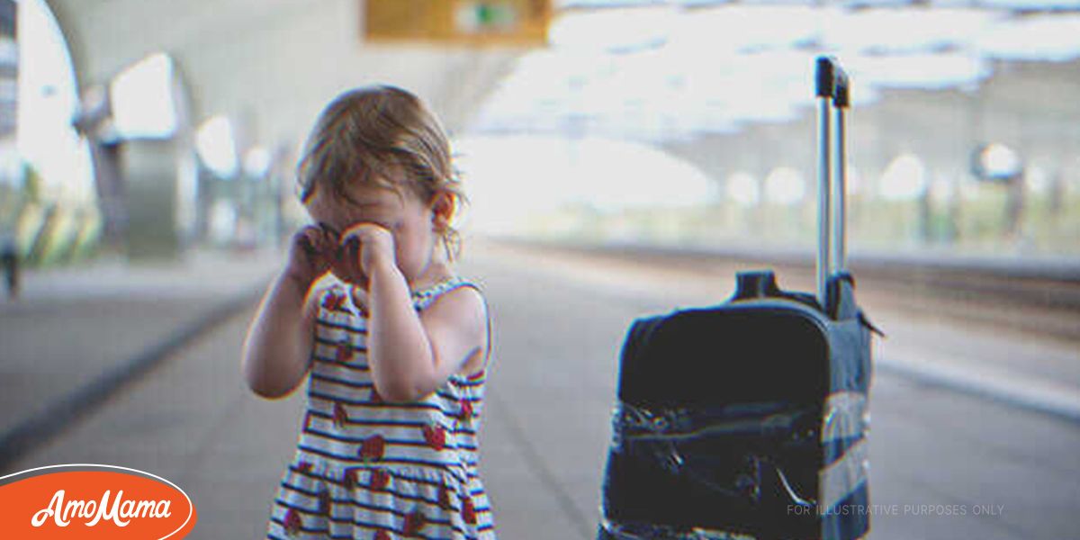 Homeless Man Helps Crying Girl Find Parents at Train Station, Family ...