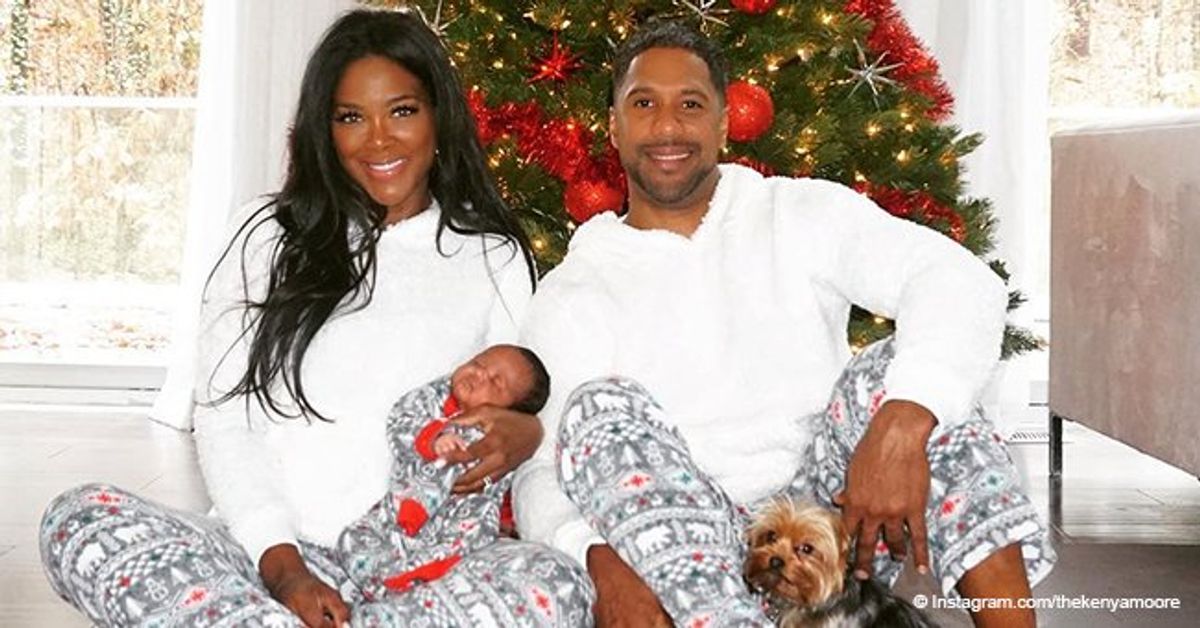 Kenya Moore steals hearts in first Christmas photo with husband and ...