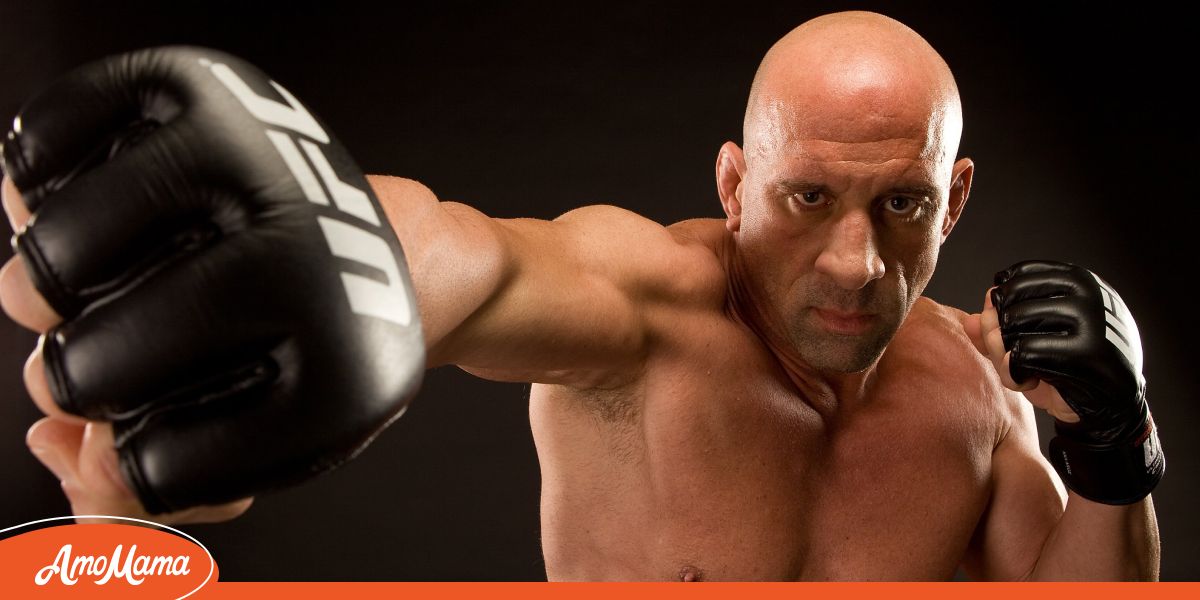 UFC Legend Mark Coleman Hospitalized after Saving His Parents from ...