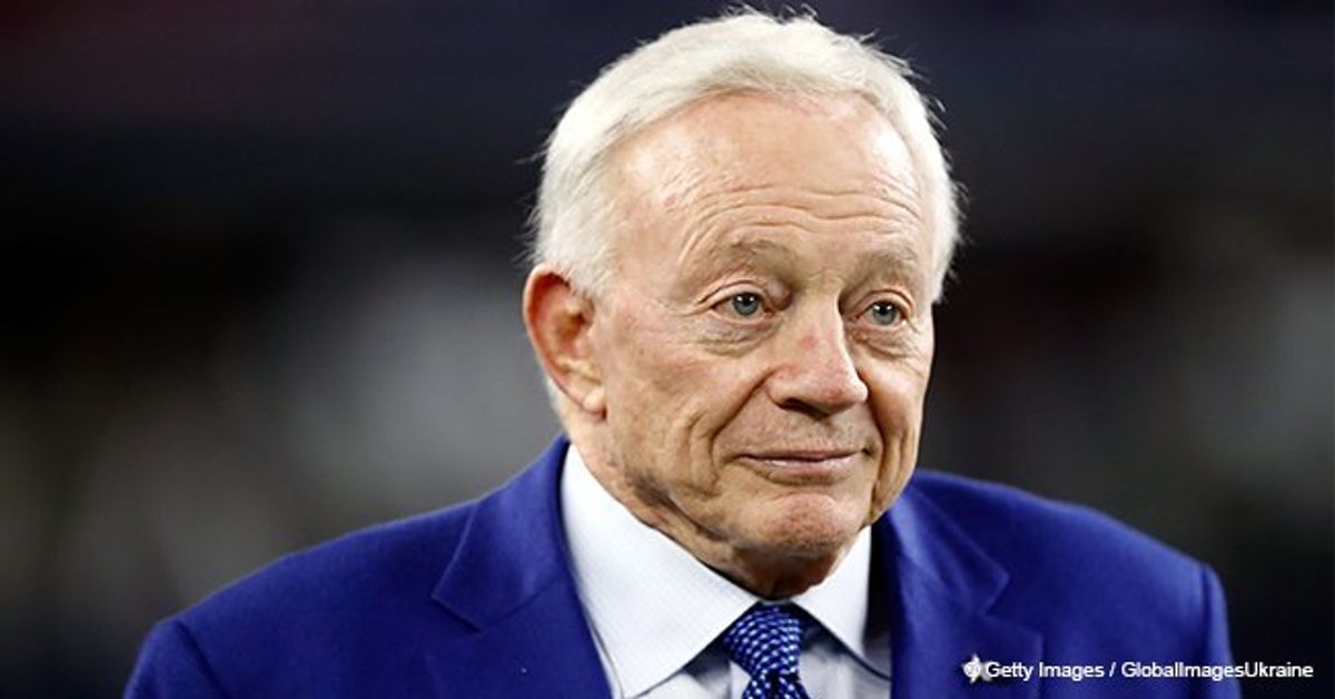 Owner of the Dallas Cowboys, Jerry Jones, draws a line in the sand on ...