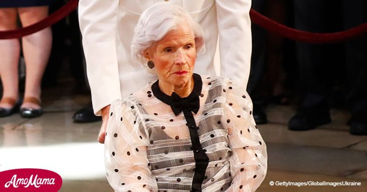 While Roberta celebrates her 107th birthday, her best friend shared ...