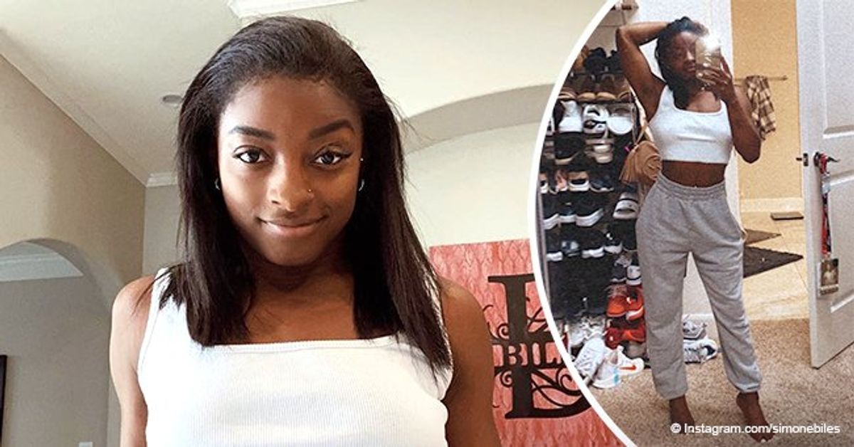 Simone Biles Puts Her Flat Abs on Display in New Mirror Slefie Wearing ...