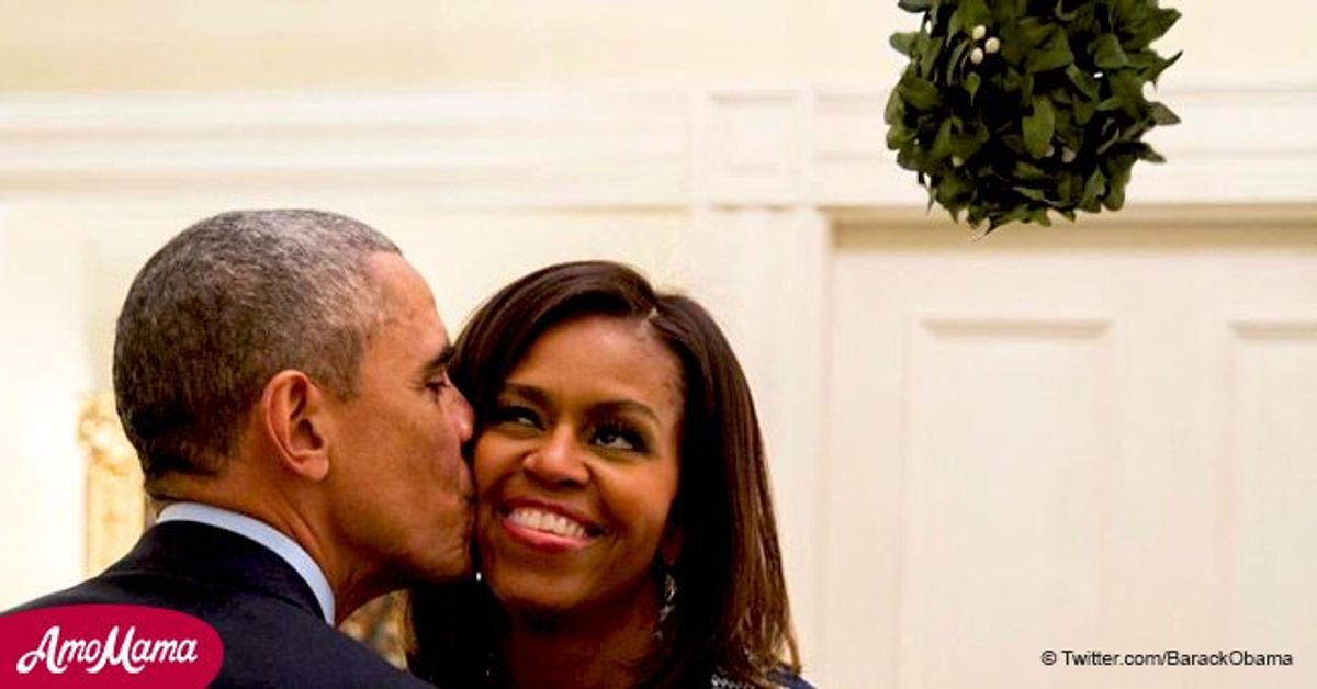 Former president Barack Obama wishes everyone Merry Christmas with a ...