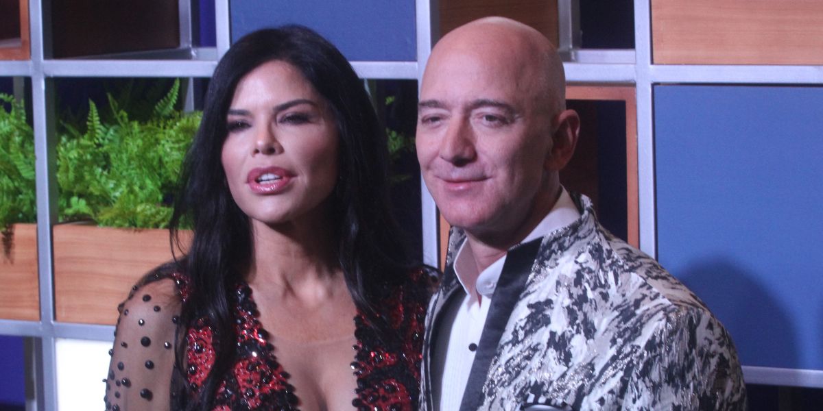 Jeff Bezos' Hair Growth After Lauren Sanchez Wedding Has People Talking ...