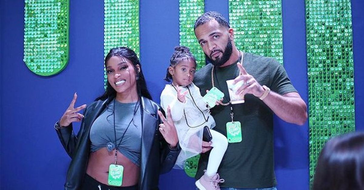 Joseline Hernandez’s Daughter Is a Little Spaceman Smiling in Costume ...