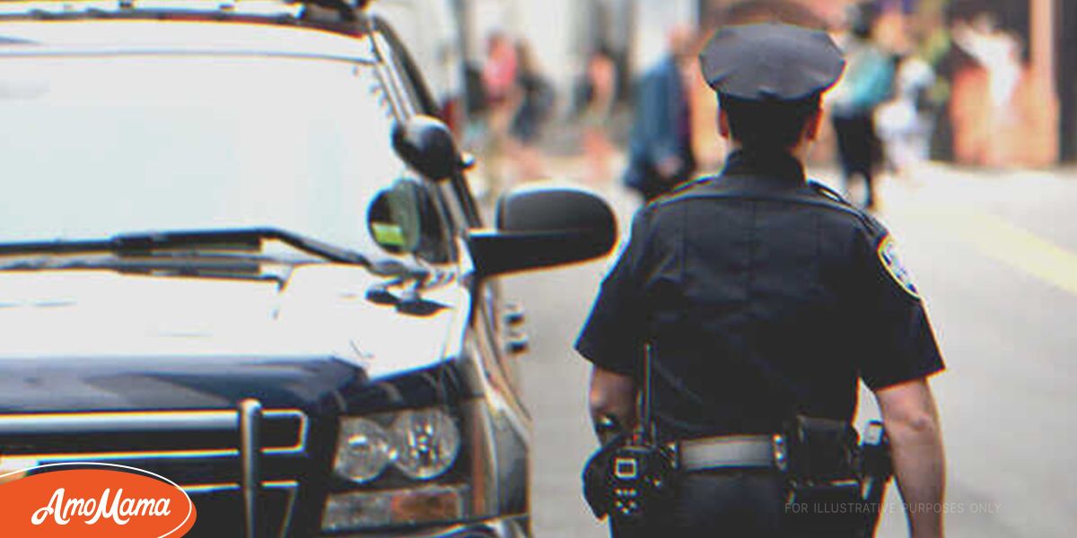 Young Cop Tends to Elderly Widow Daily, She Accidentally Recognizes Him ...