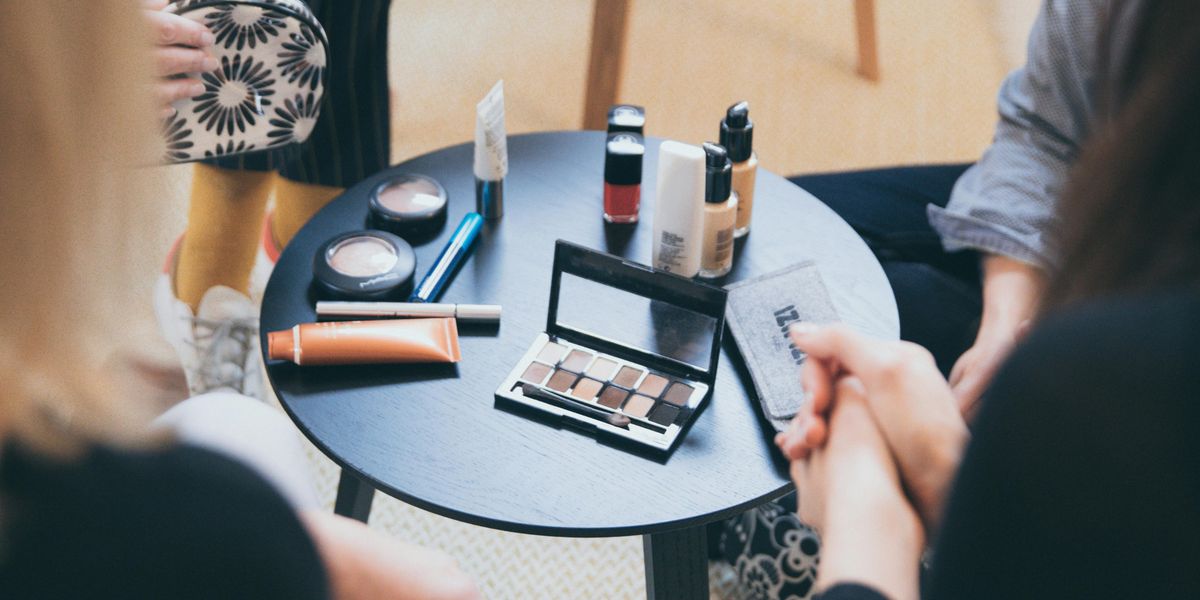 Top 10 Makeup Hacks for Women Over 50