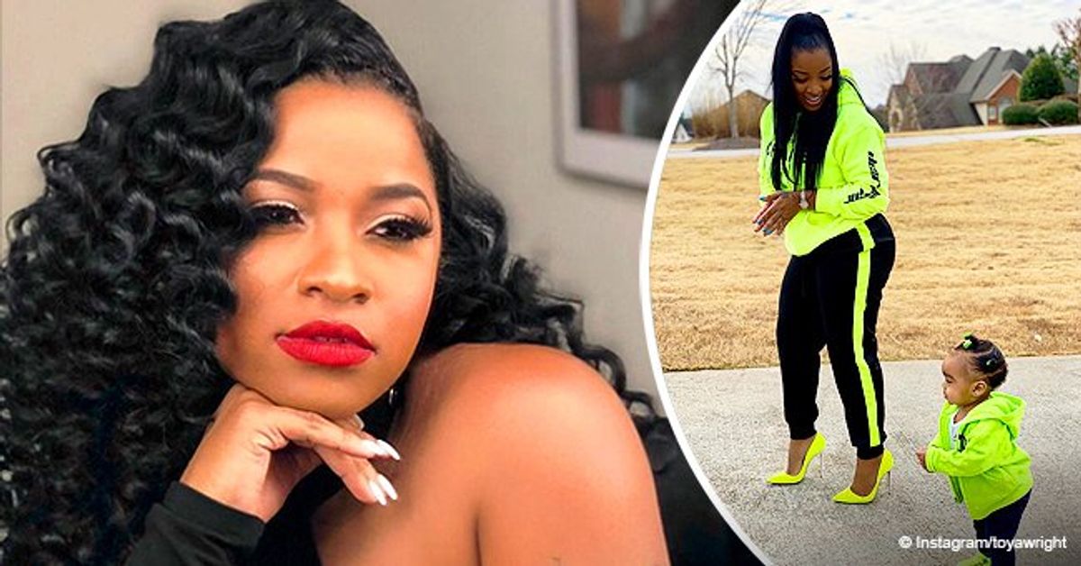 Toya Wright’s daughter Reign looks like mom as they stroll in matching ...