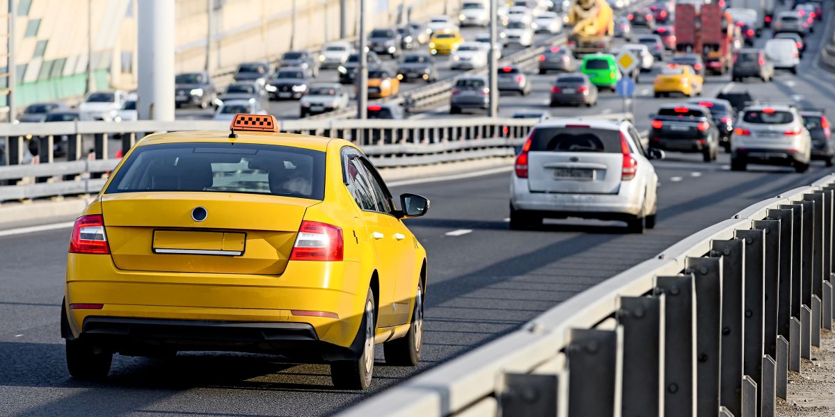I Shared a Taxi Ride with a Strange Woman and Was Shocked to Find Out ...