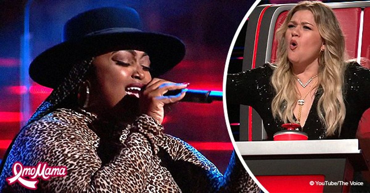 Watch 'The Voice' Singer Desz Get a 4-Chair Turn as She Stuns Judges ...