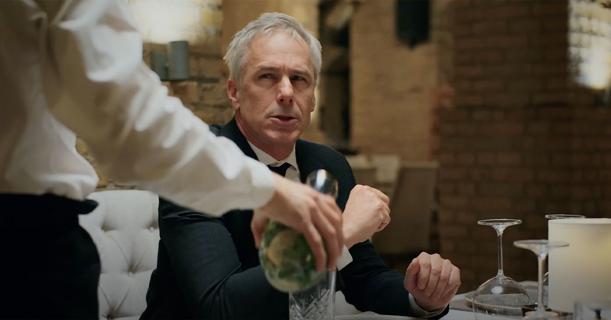 Rich Dad is Ashamed of His Waiter Son — Story of the Day