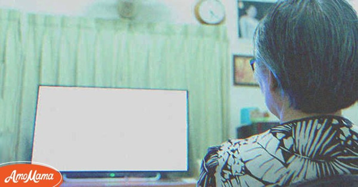 Reading a Story Online, Old Lady Recognizes Own Love Story from 40 ...