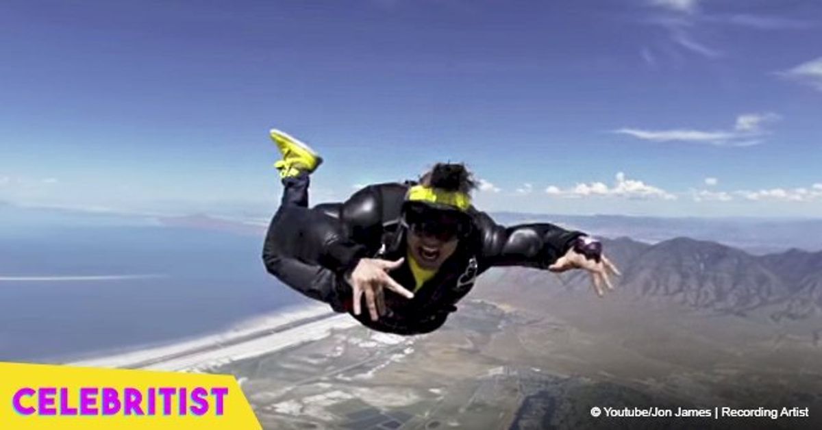 Famous rapper tragically dies while falling from the wing of a plane