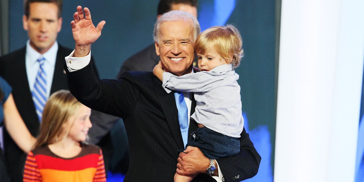 Meet Joe Biden's 7 Grandkids, Including One Named After His Late Son ...