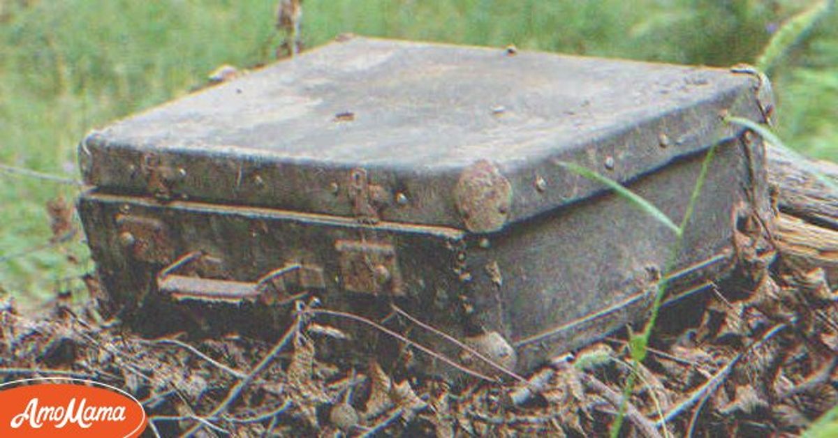 Old Man Sells Shabby Suitcase, Everyone Ignores Him except Lame Boy Who ...