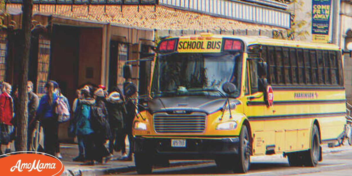 Bus Driver Saves 28 Kids Day before Retirement, Next Morning Wakes up ...