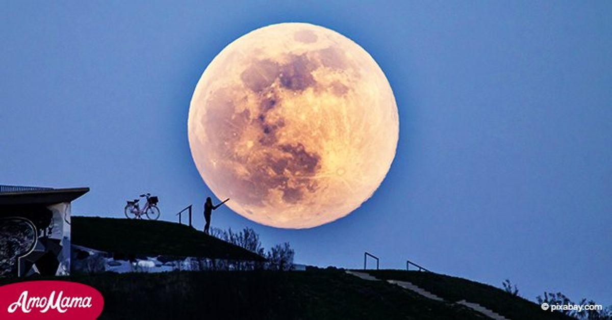 A Full Moon and Partial Lunar Eclipse Will Take Place on the Night of ...