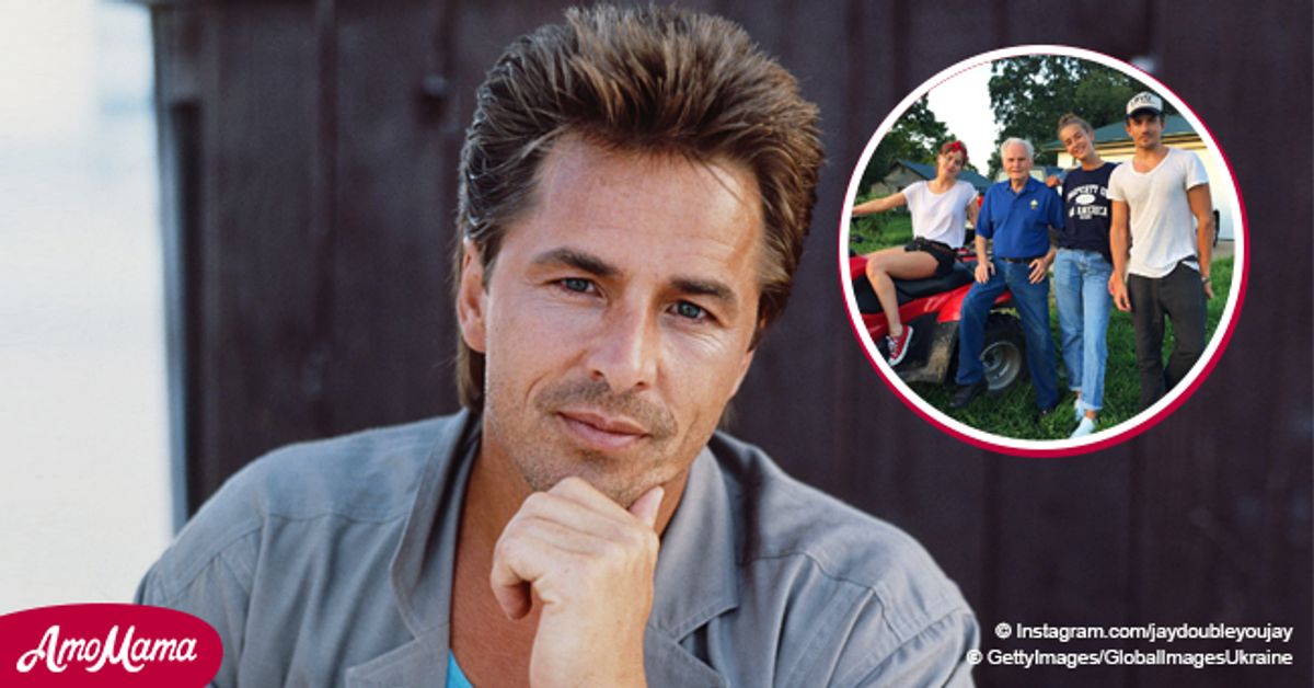 Don Johnson's Son Jesse Shares a Photo Taken with His Grandpa & Sisters